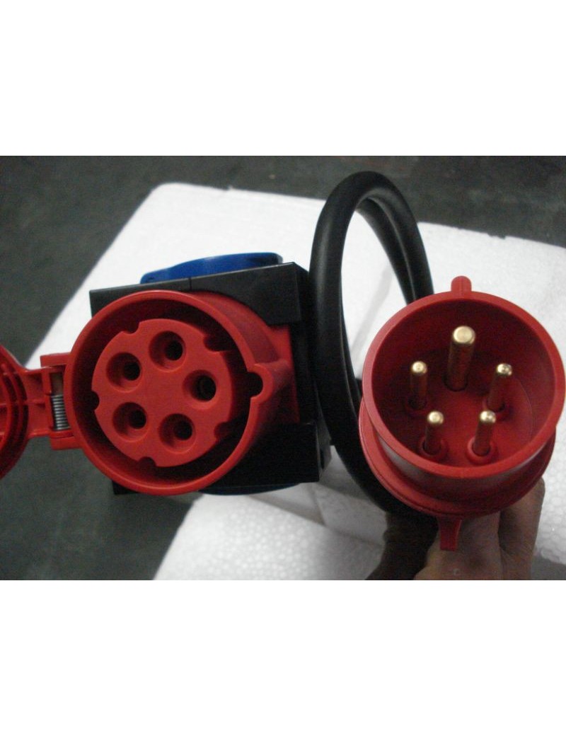 COMBINE PRISE RALLONGE 380V 220V 16A